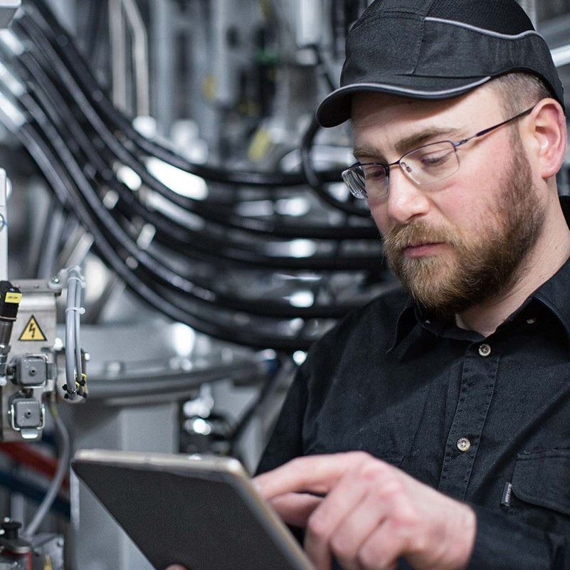 Sidel unveils preventive AI software to enhance packaging line performance