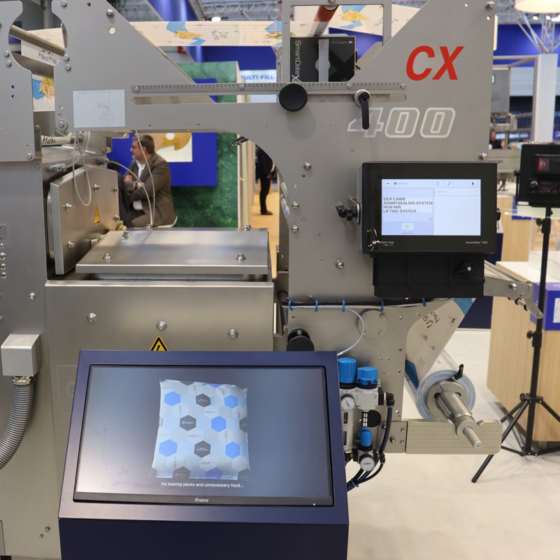 IFFA 2022: GEA showcases improved Smartpacker CX400 for Teflon-free sealing