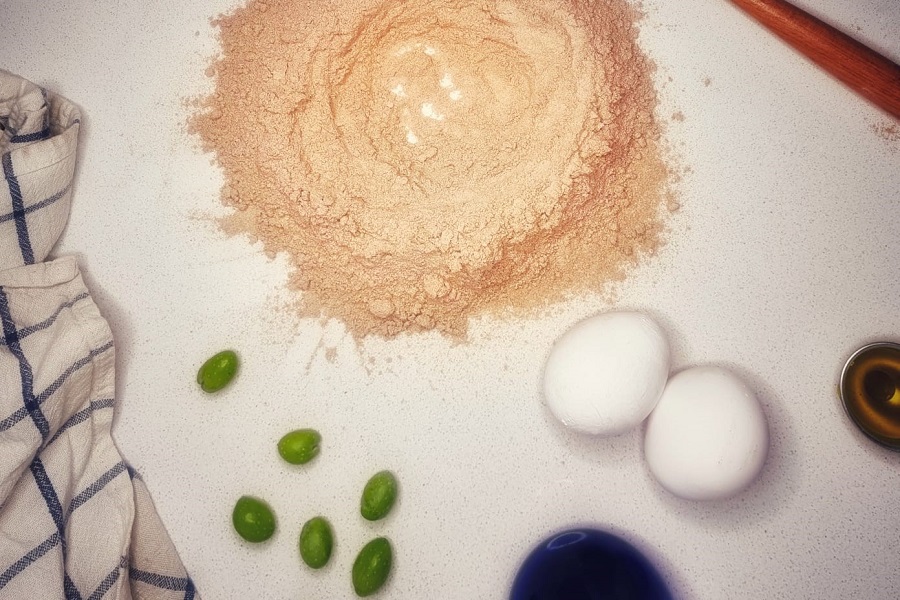 PhenOlives upcycles olive waste into flour for healthy snack innovation